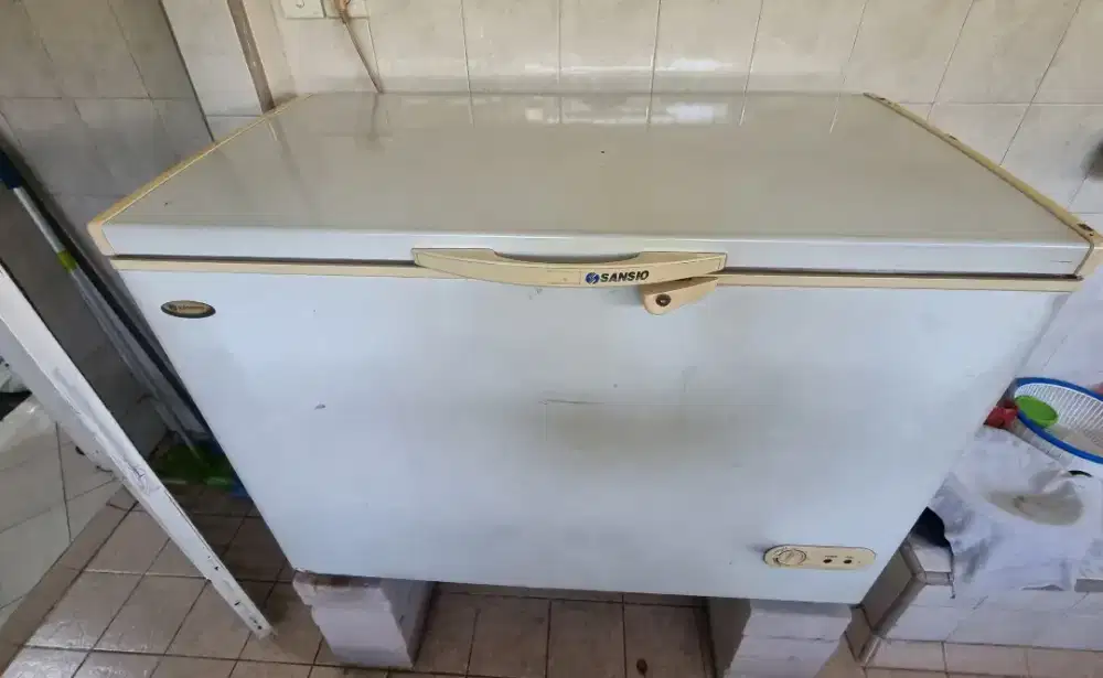 Sansio Freezer di Indonesia - OLX Murah Dengan Harga Terbaik - OLX.co.id