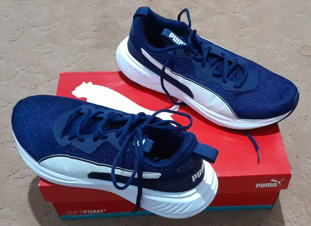 Sepatu Puma Incinerate Navy - Olahraga - 911689485