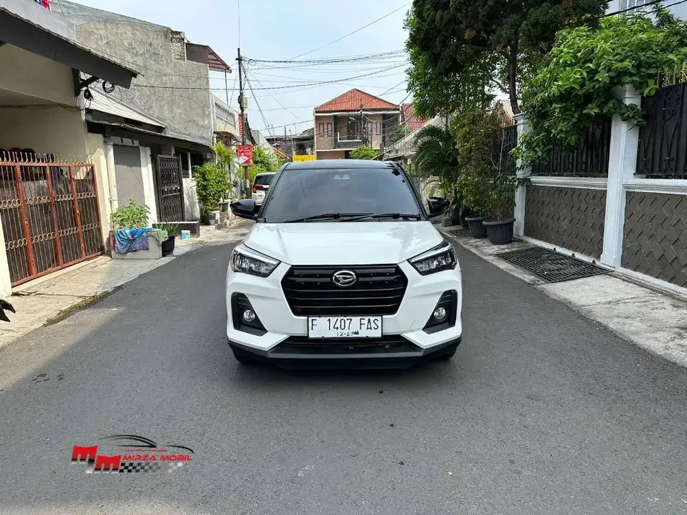 Daihatsu Rocky 1.0T R CVT ASA Two Tone 2022 Hitam Putih - Mobil Bekas ...