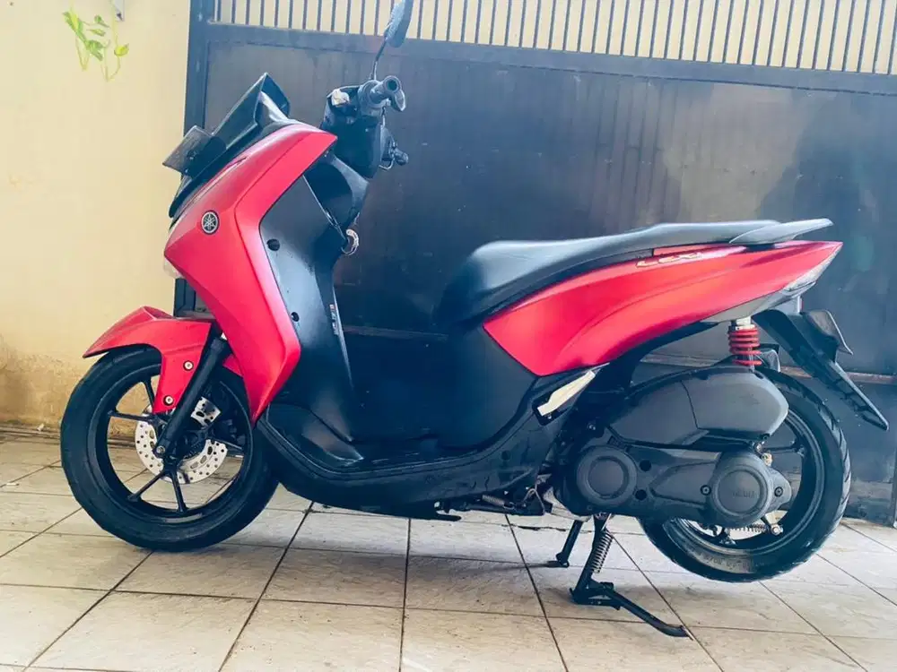 Yamaha lexi bluecore 125cc vva thn 2021 Gress tt vario beat aerox ...