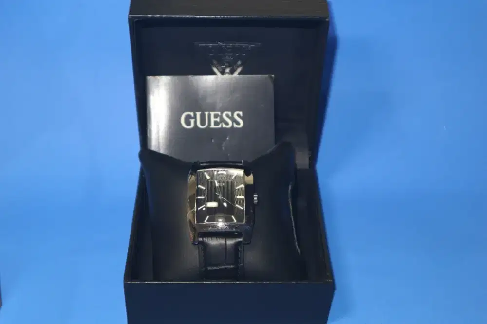 Guess Steel di Indonesia - OLX Murah Dengan Harga Terbaik - OLX.co.id