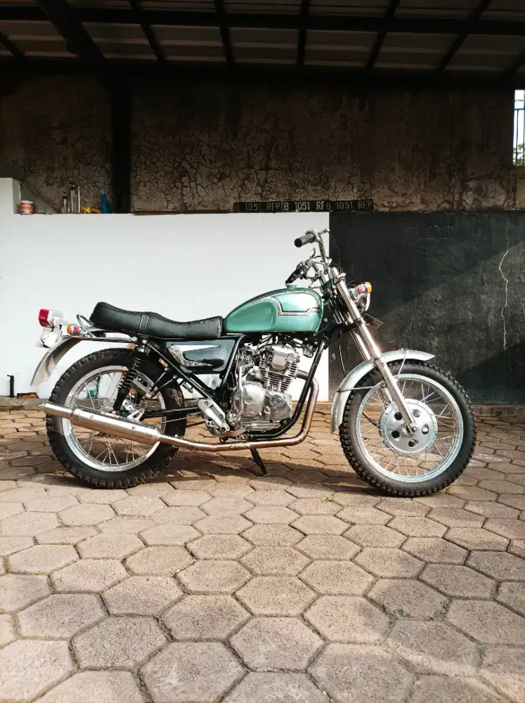 Custom Motor British di Indonesia - OLX Murah Dengan Harga Terbaik ...