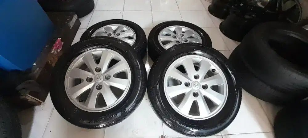 Velg Oem Avanza di Indonesia - OLX Murah Dengan Harga Terbaik - OLX.co.id