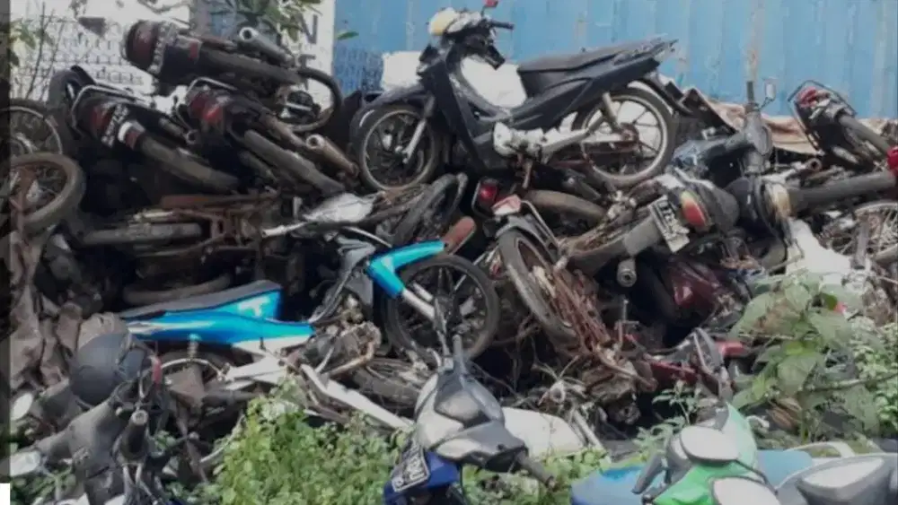 Siap beli motor bekas/rusak tidak Ter pakai - Motor Bekas - 913956587