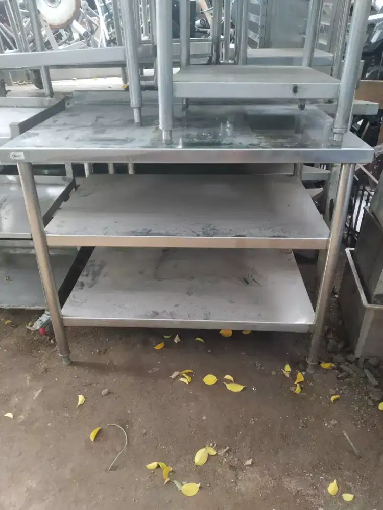 Bekas Meja Resto di Indonesia - OLX Murah Dengan Harga Terbaik - OLX.co.id