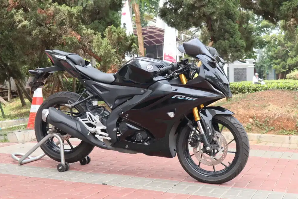 R15 Black di Indonesia - OLX Murah Dengan Harga Terbaik - OLX.co.id