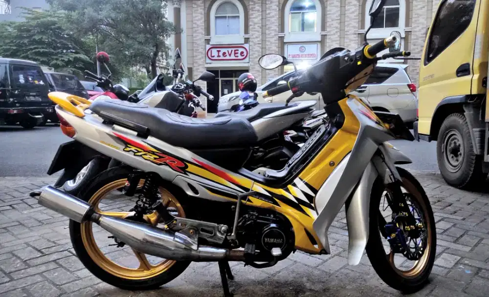Fiz R - Jual Beli Motor Bekas Murah & Cari Motor Bekas di Indonesia ...