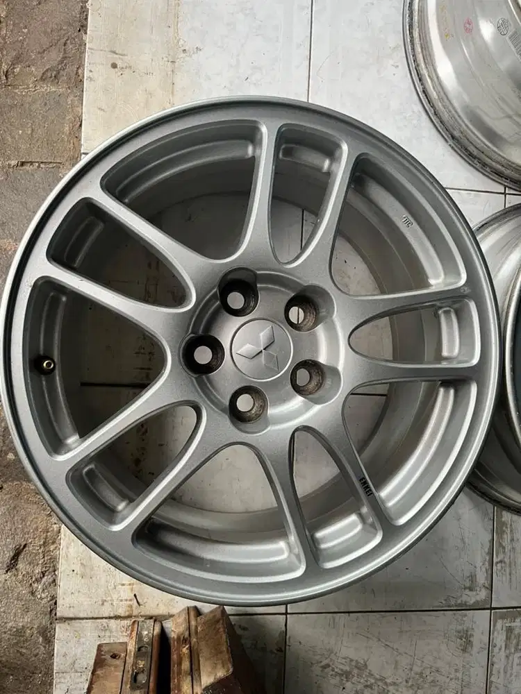 Velg Jdm di Indonesia - OLX Murah Dengan Harga Terbaik - OLX.co.id