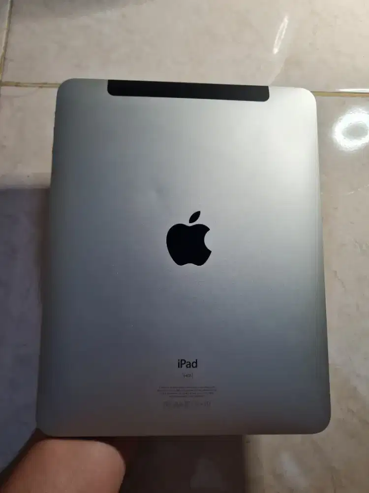 Apple Ipad 1 64 GB batangan - Tablet - 912983365