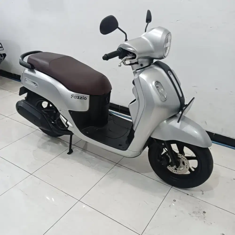 Yamaha Fazzio 125 Milenium Istimewa - Motor Bekas - 914290585