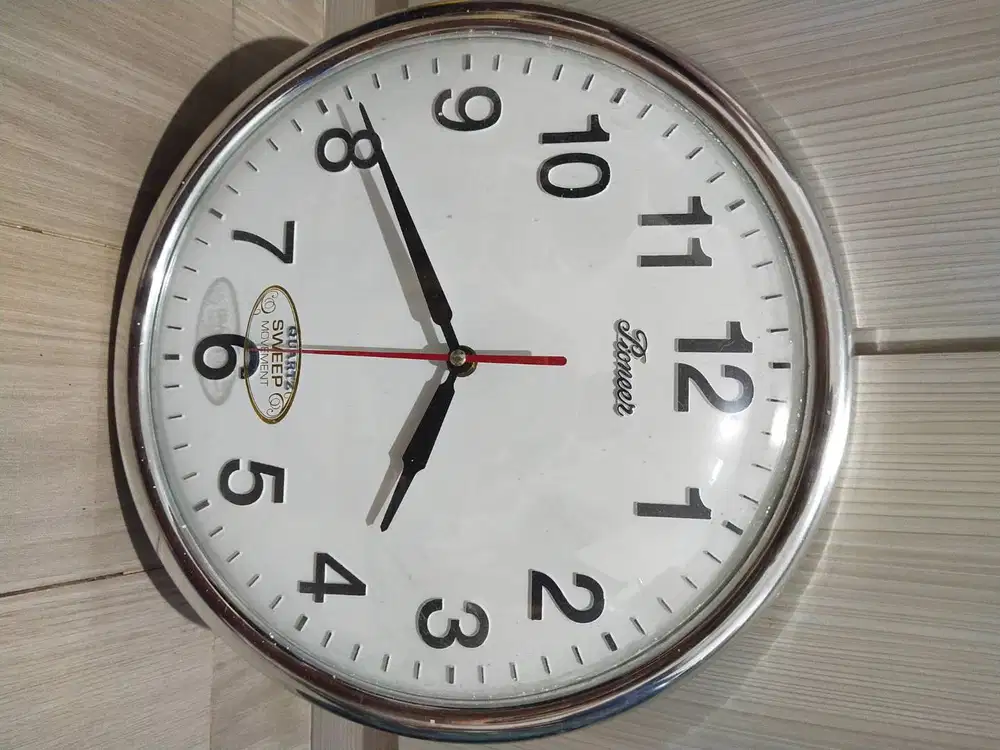 Jam Dinding Pioneer Putih - Jam - 914100176