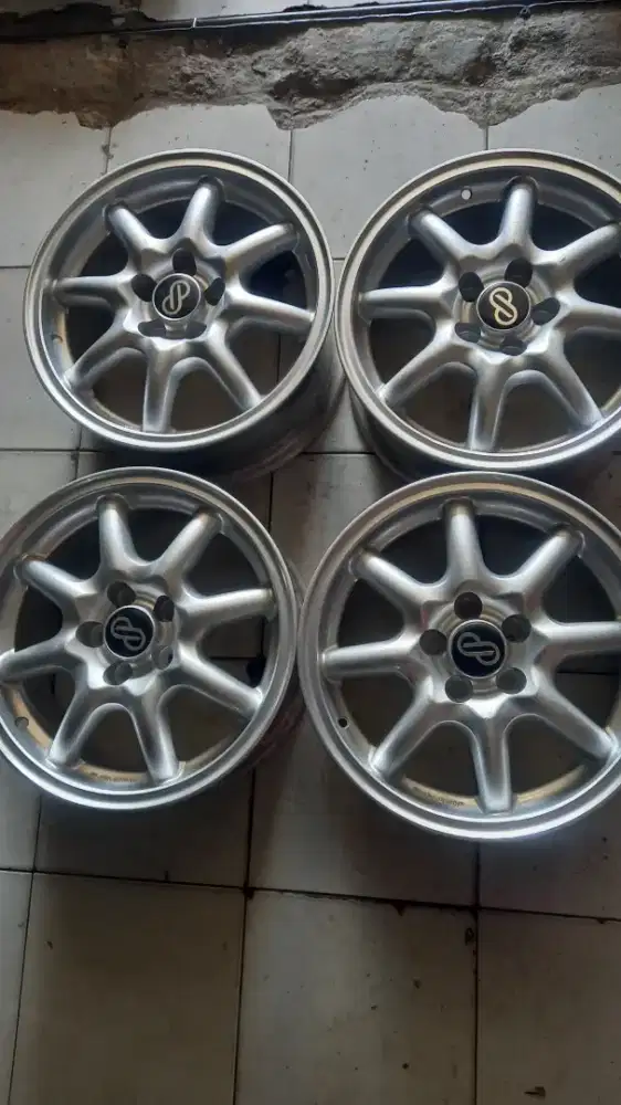Velg 15 Enkei di Indonesia - OLX Murah Dengan Harga Terbaik - OLX.co.id