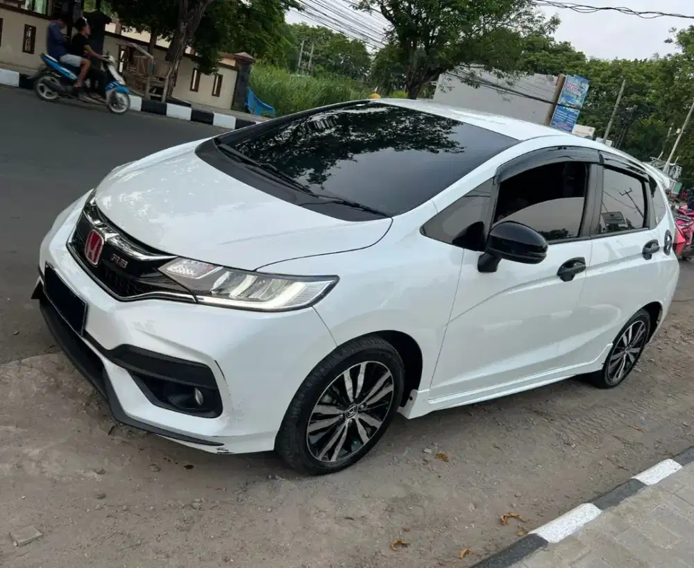 Honda Jazz Ge8 Rs di Indonesia - OLX Murah Dengan Harga Terbaik - OLX.co.id