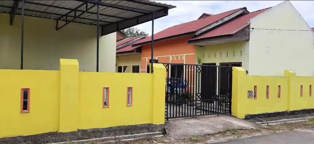 Disewakan Rumah Minimalis - Disewakan: Rumah & Apartemen - 909909346