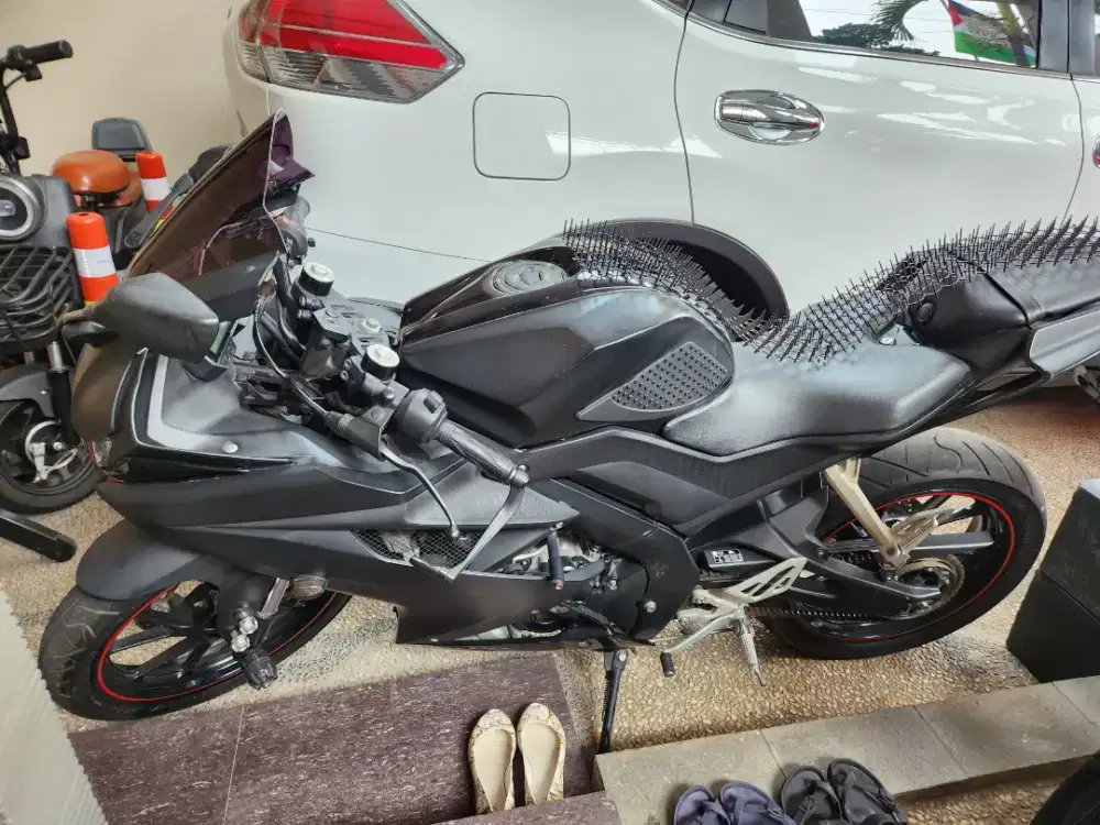 Motor Yamaha R15 R 15 150cc Hitam Bandung - Motor Bekas - 914249653