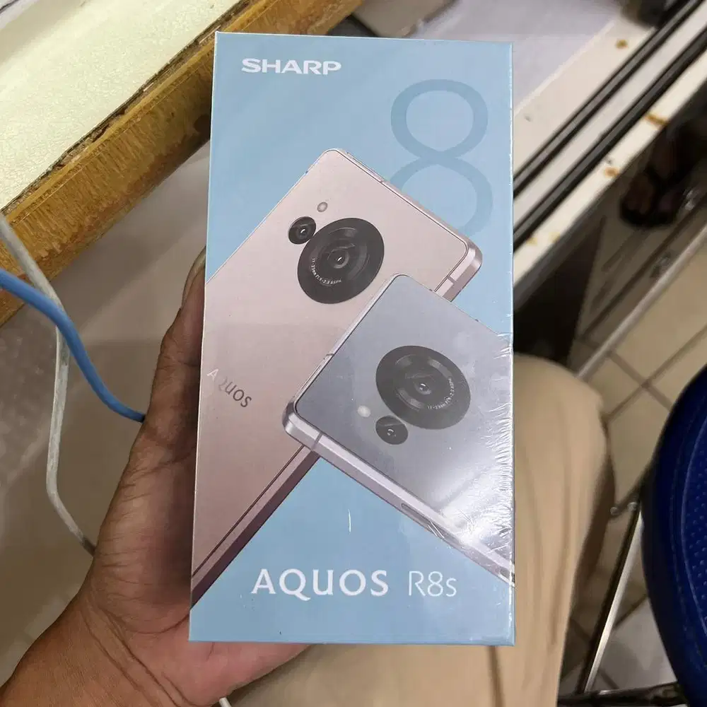 Sharp Aquos R8s di Jakarta D.K.I. - OLX Murah Dengan Harga Terbaik - OLX.co.id