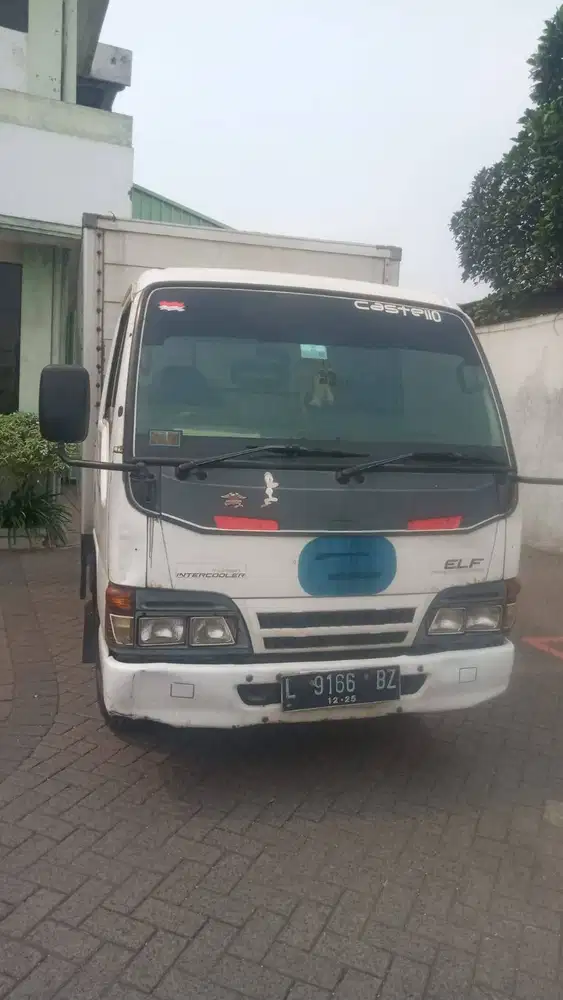 JUAL MOBIL BOX ISUZU 2010 - Mobil Bekas - 913758528