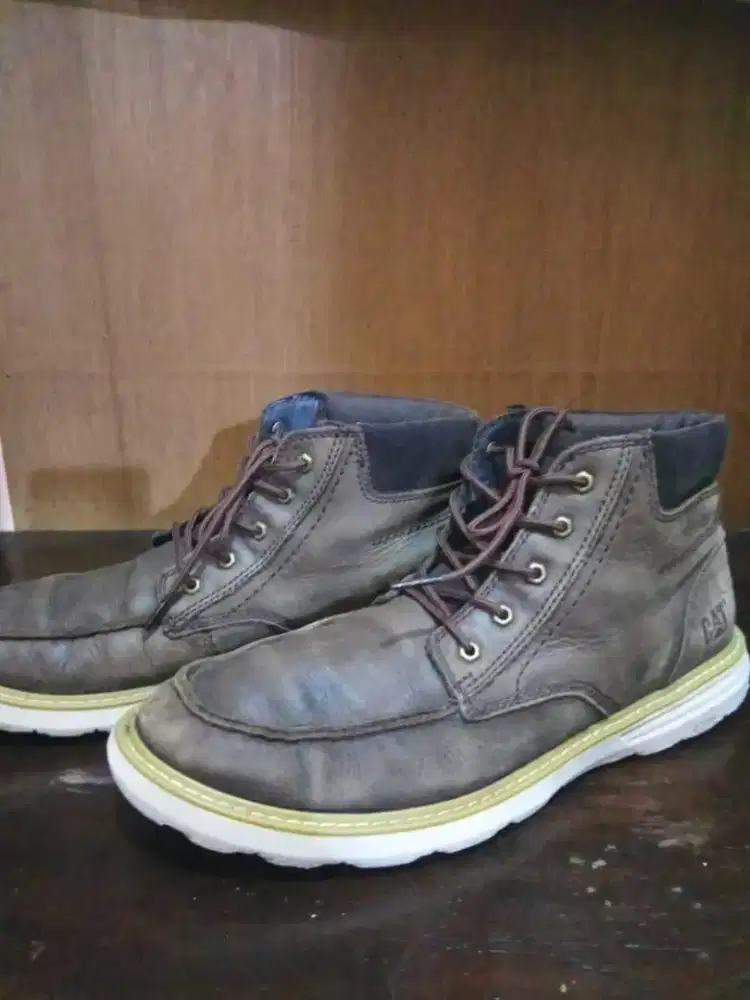 Sepatu Bot di Indonesia - OLX Murah Dengan Harga Terbaik - OLX.co.id