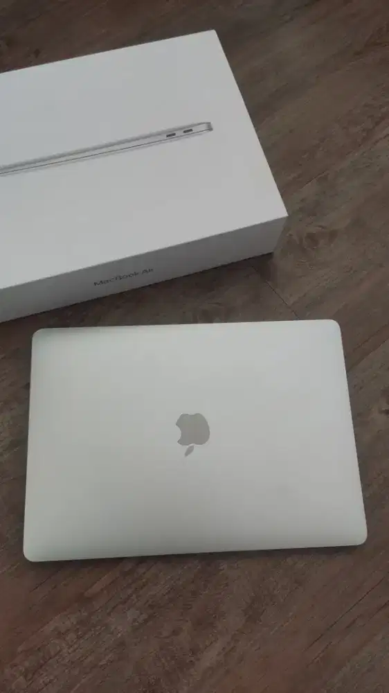 Macbook Air M1 2020 Second di Indonesia - OLX Murah Dengan Harga Terbaik - OLX.co.id