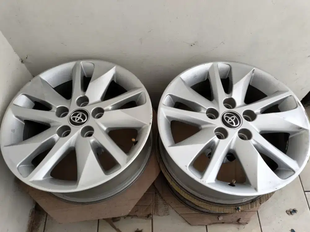 Velg Innova di Bandung Kota - OLX Murah Dengan Harga Terbaik - OLX.co.id
